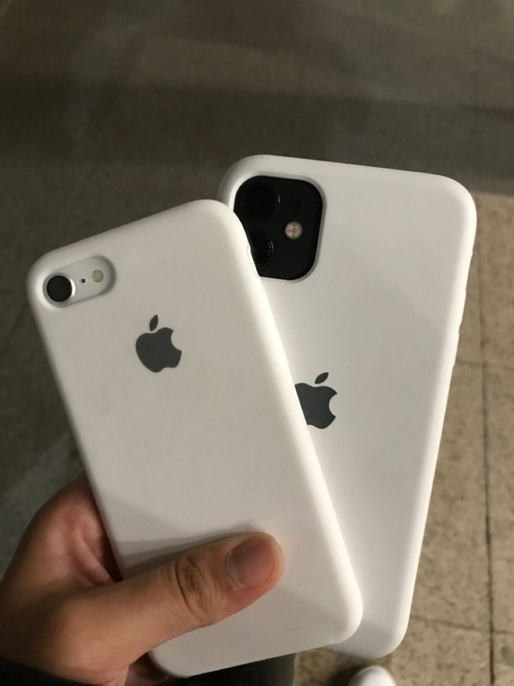 Pure White Original Silicone Case – variety.pk