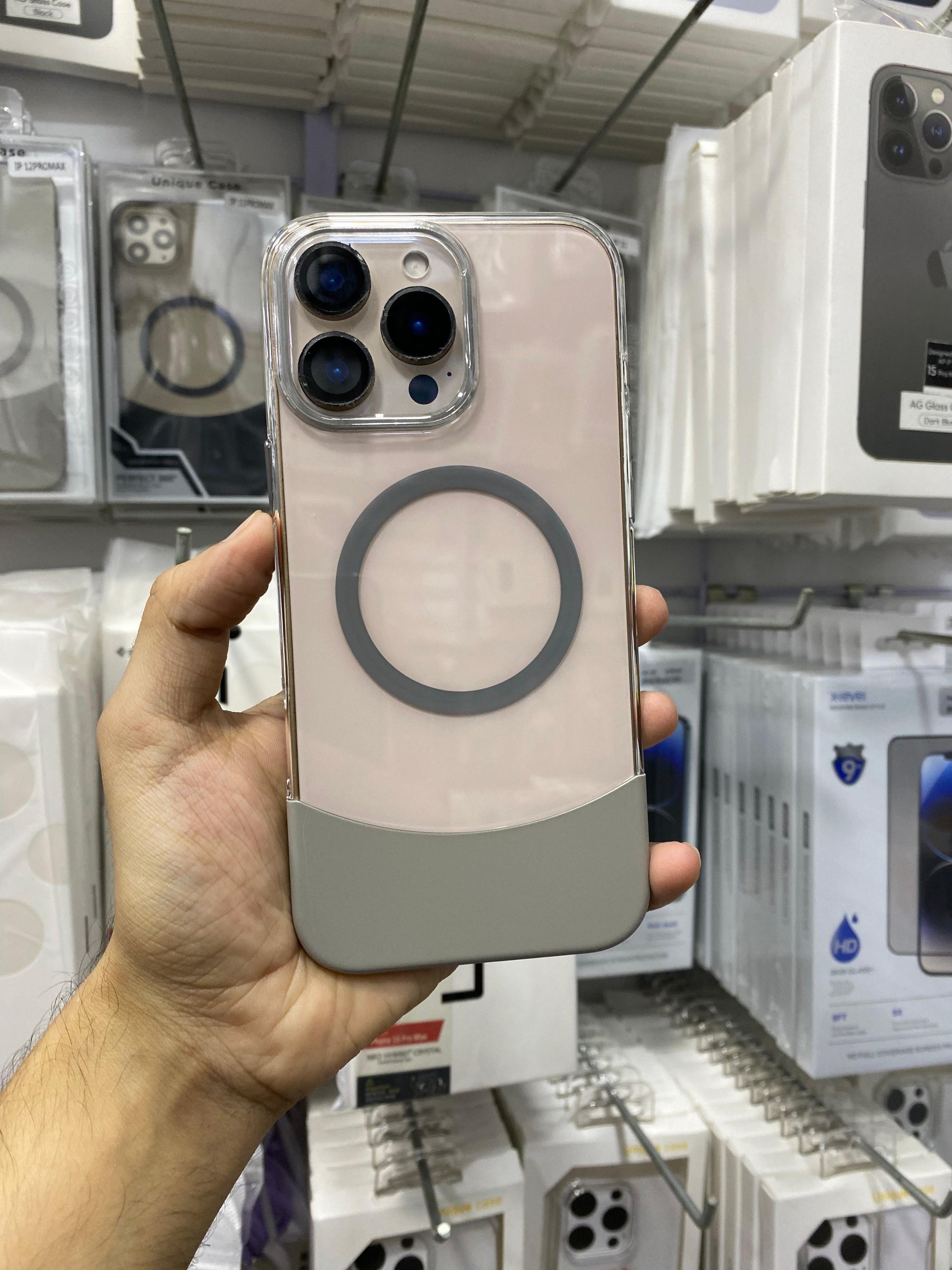 New Crystal Transparent Semi-Coloured Bottom Case 🖤🩶 – variety.pk
